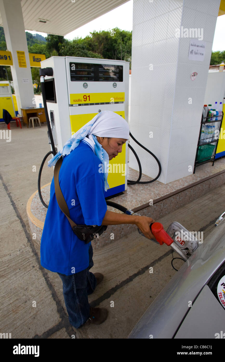 Petrol station attendant hi-res stock photography and images - Alamy