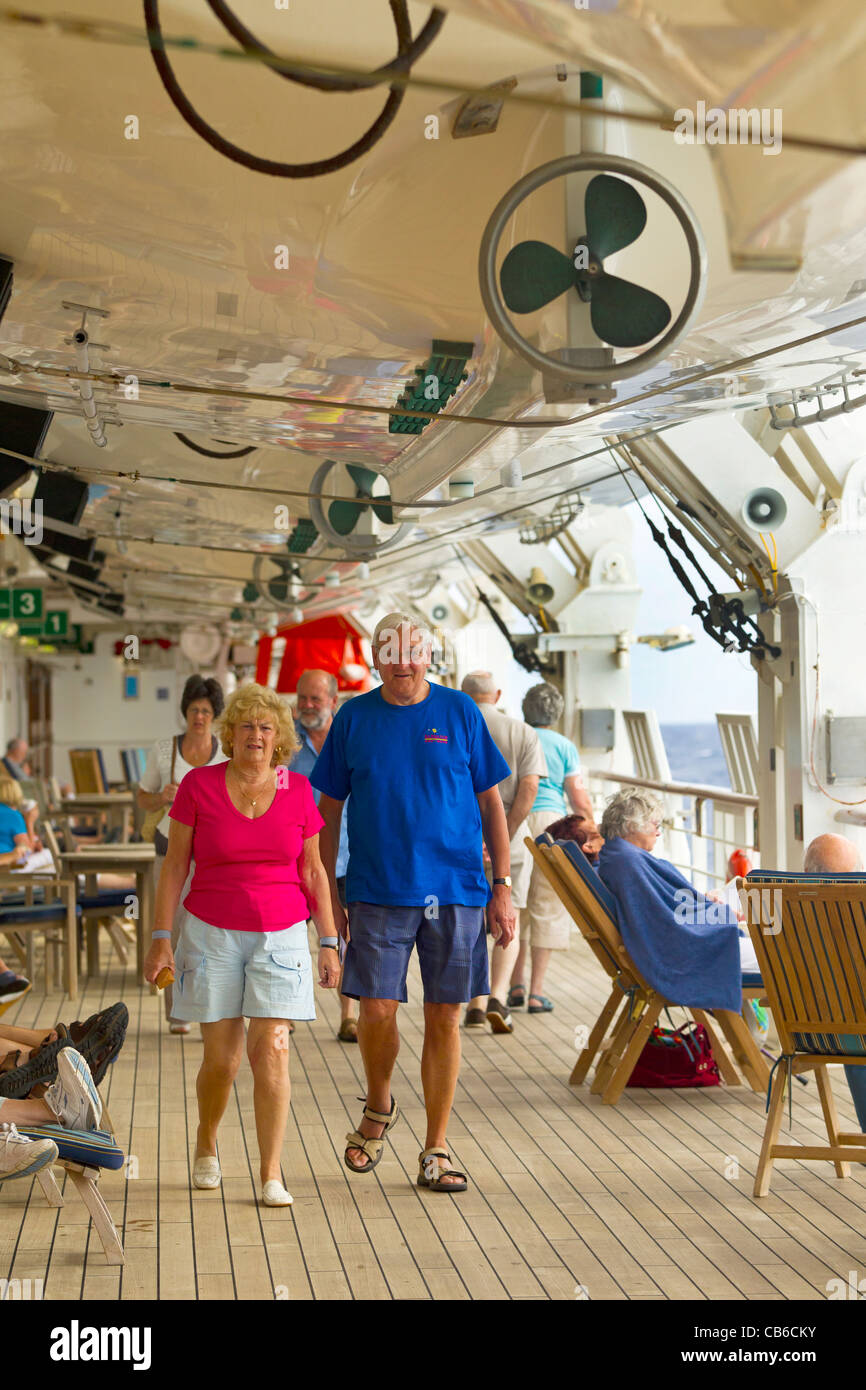 People Relaxing at sea Stock Photo - Alamy