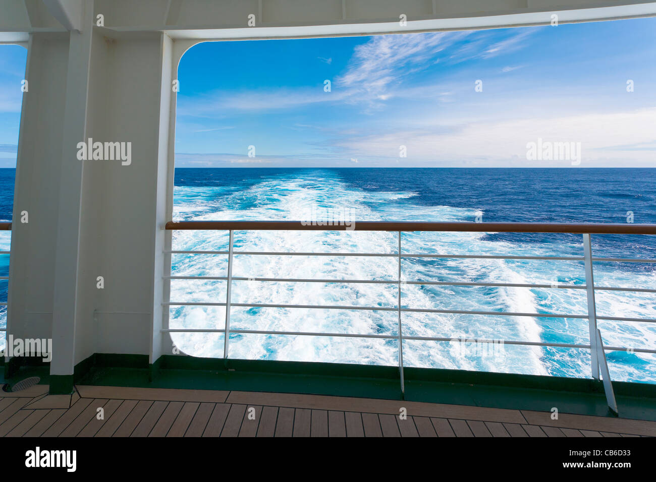 View from Promenade deck over Stern Wake of Ship Stock Photo - Alamy