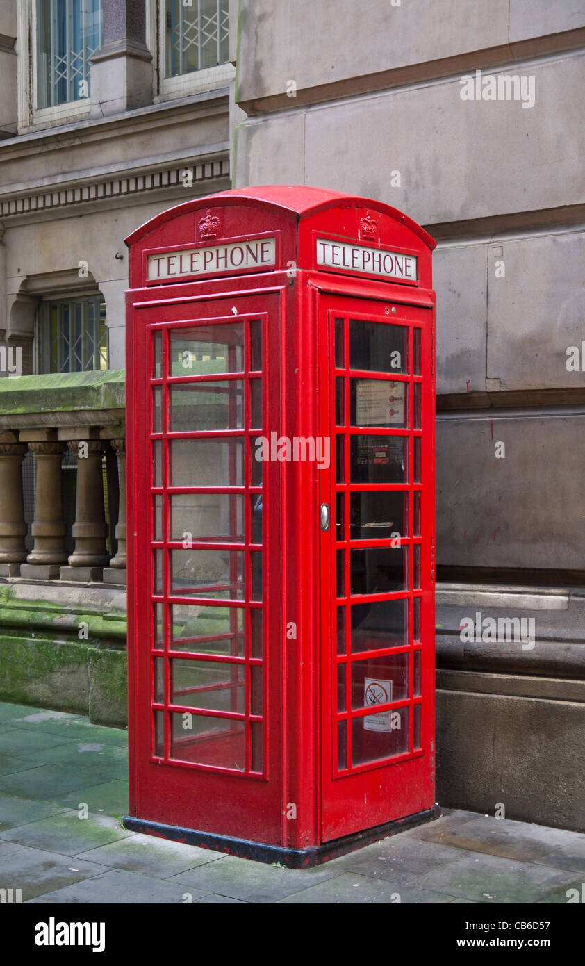 Red Telephone box Stock Photo - Alamy