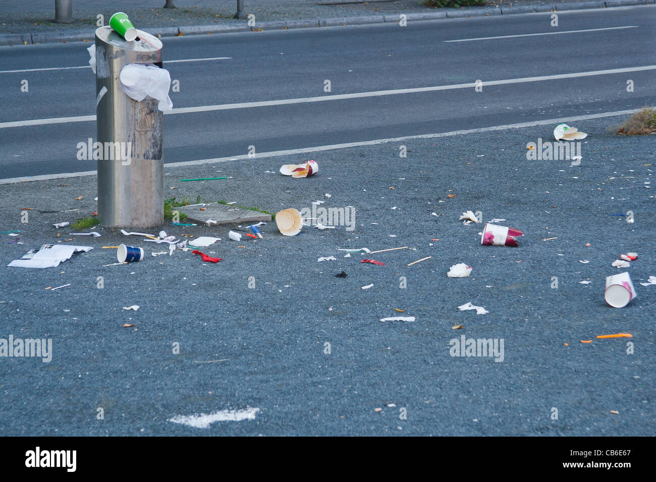 Rubbish on pavement. Potsdamer Platz, Berlin, Germany Stock Photo - Alamy