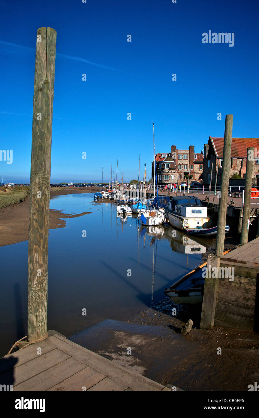Blakeney Norfolk UK Harbour Harbor Boats Stock Photo - Alamy