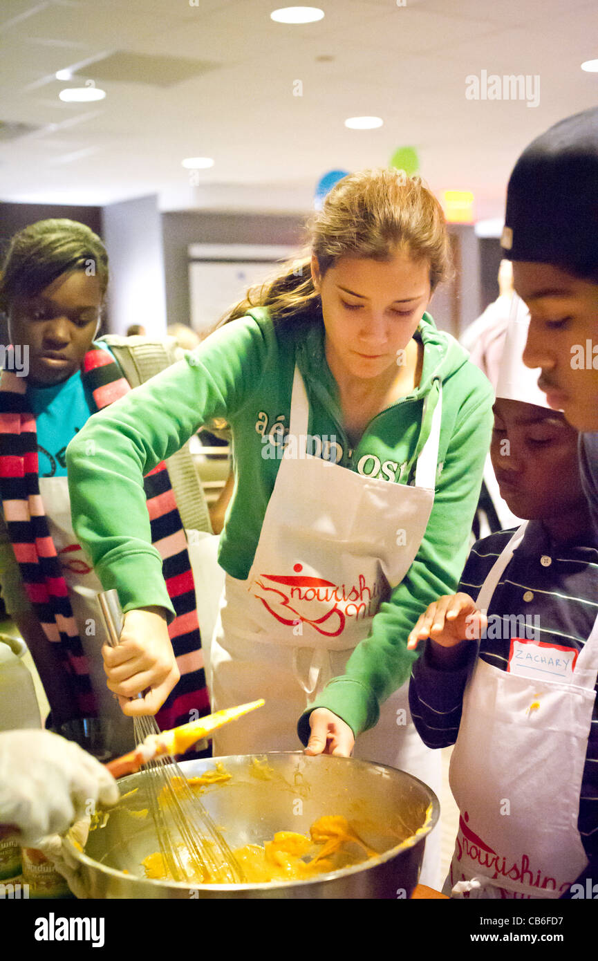 Junior chef program prepares a healthy Thanksgiving dinner in midtown ...