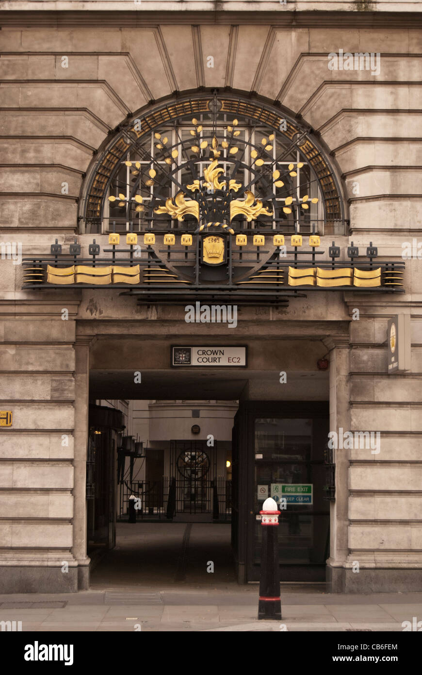 Crown court london hi-res stock photography and images - Alamy