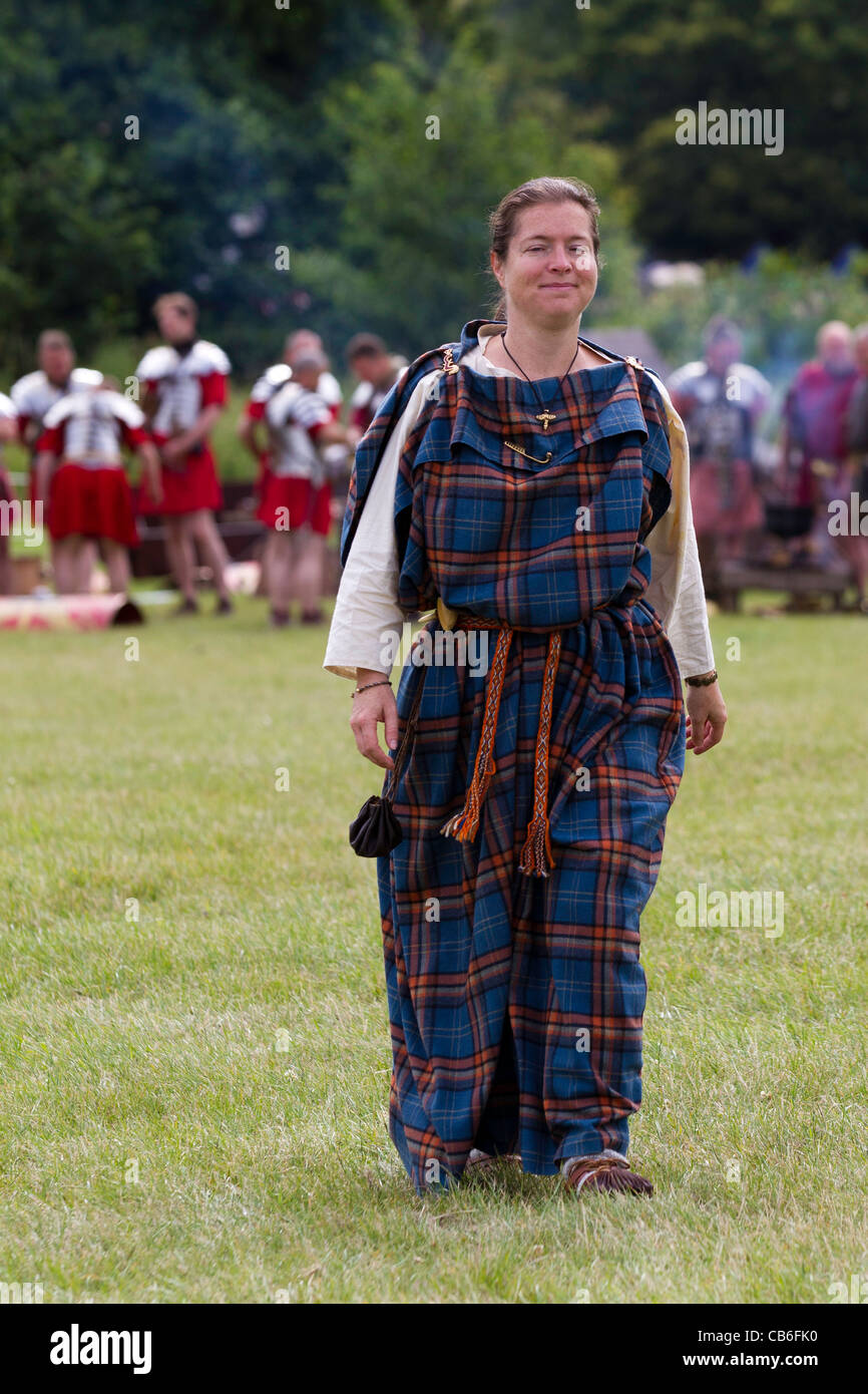 Typical roman clothing hi-res stock photography and images - Alamy