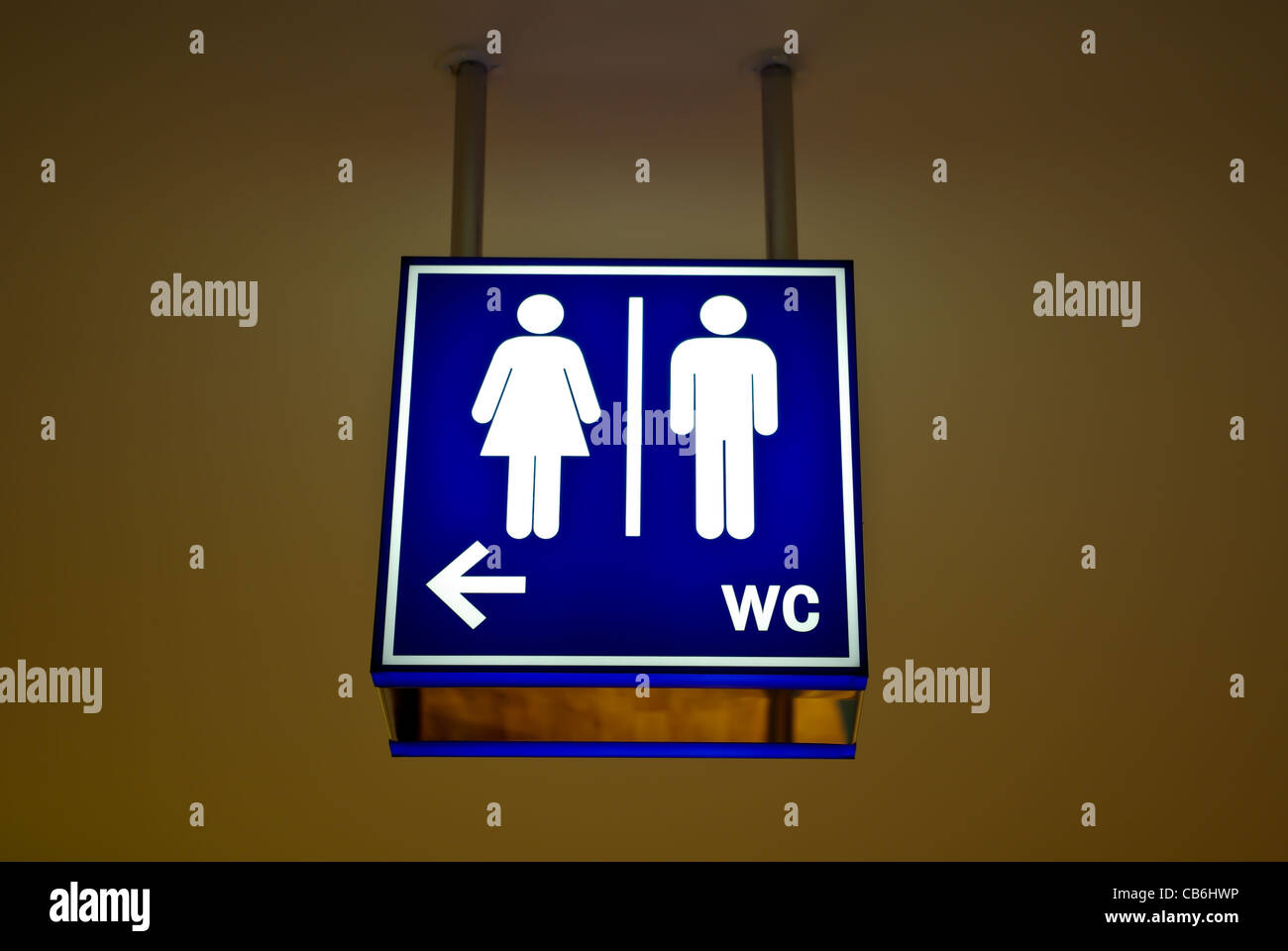 Toilet Direction Sign High Resolution Stock Photography and Images - Alamy