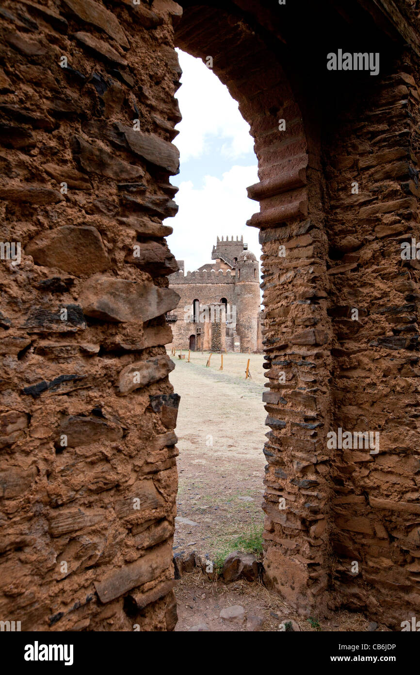 Fasiladas Palace in the Royal Enclosure, Gonder, Northern Ethiopia ...