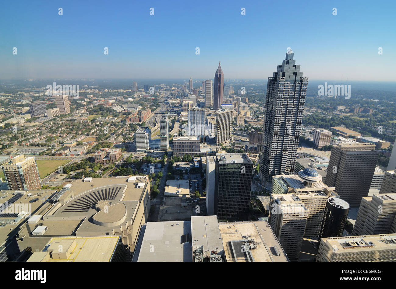 Downtown atlanta skyline daytime hi-res stock photography and images ...