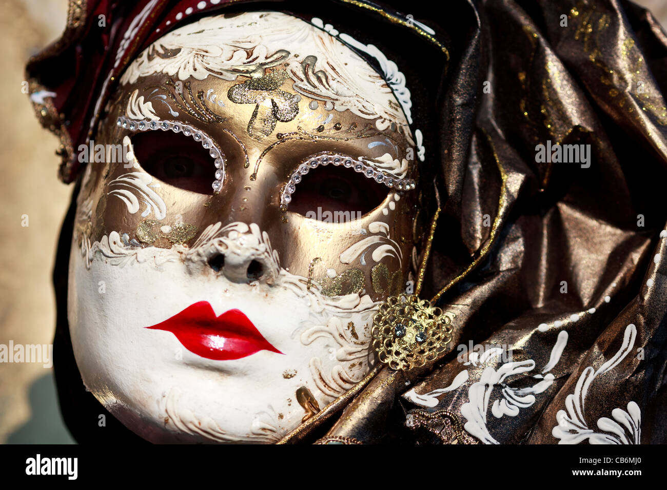The volto mask hi-res stock photography and images - Alamy