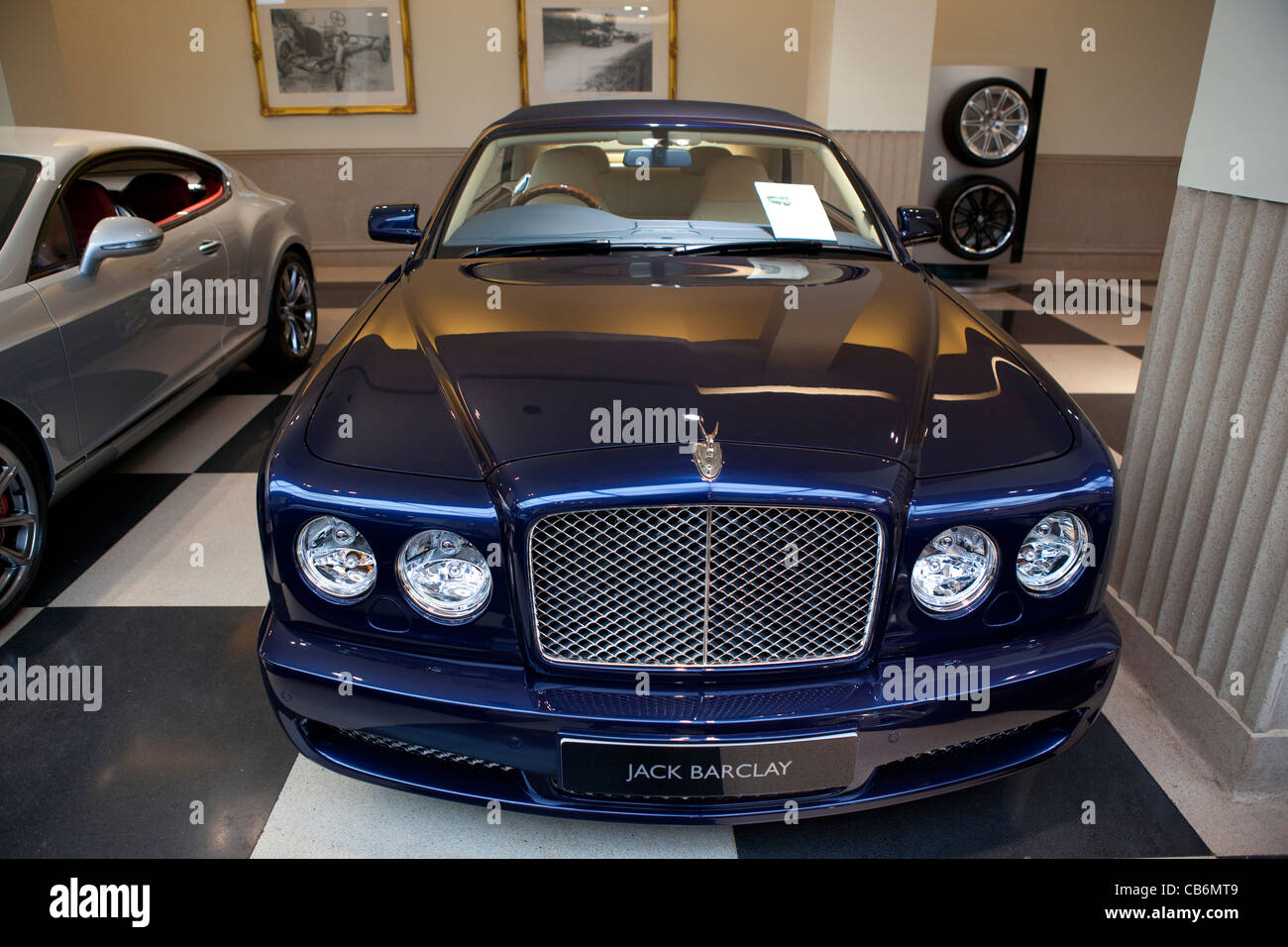 The Jack Barclay car showroom in Mayfair, London Stock Photo - Alamy