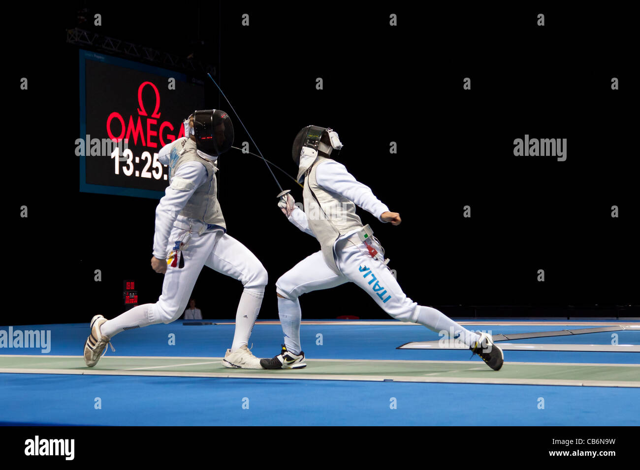 Fencing hi-res stock photography and images - Alamy