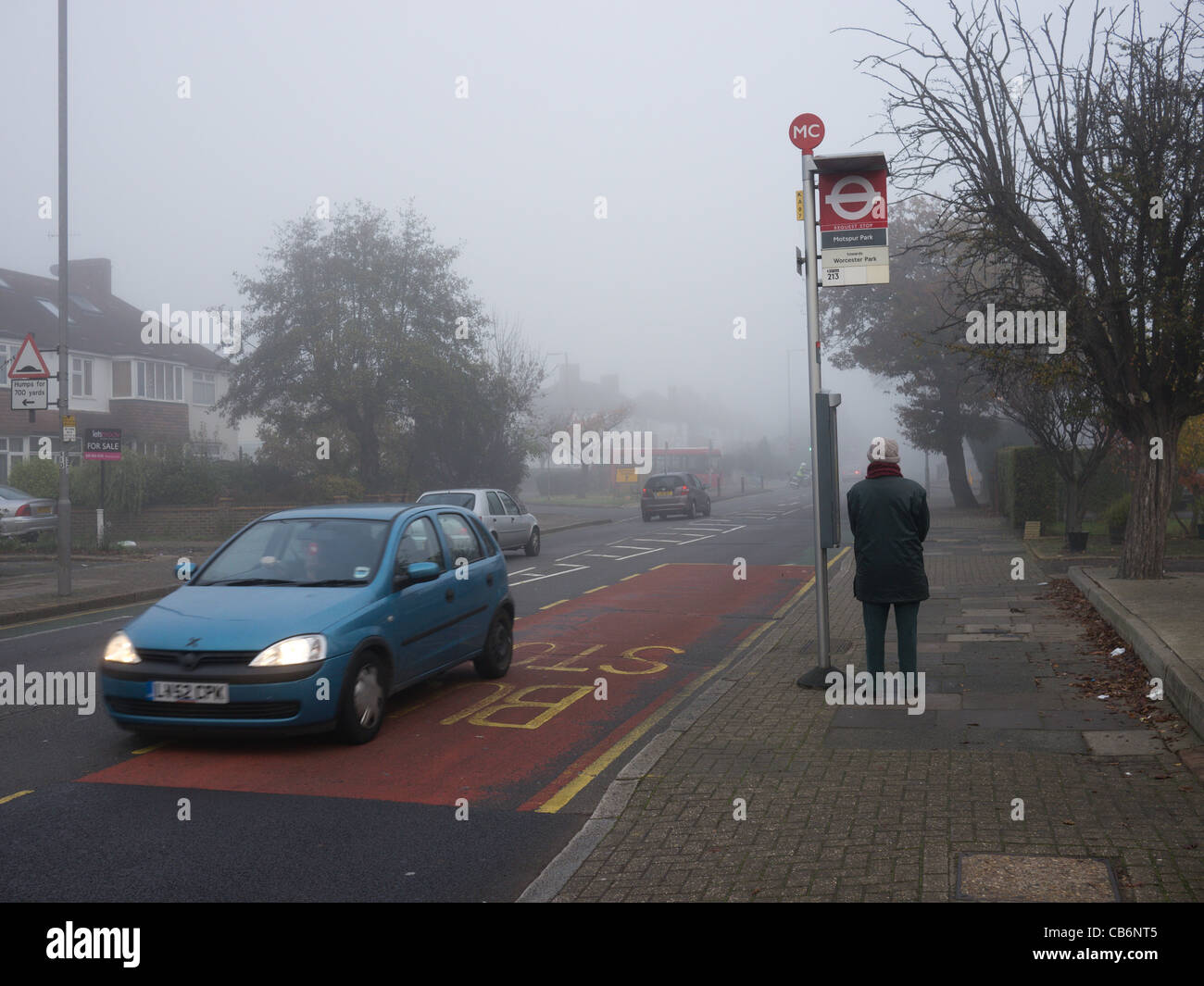 Bus stop in the mist hi-res stock photography and images - Alamy