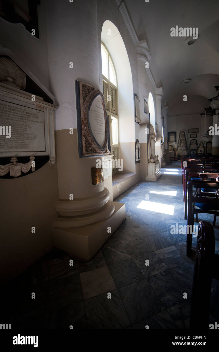 Church in mumbai hi-res stock photography and images - Alamy