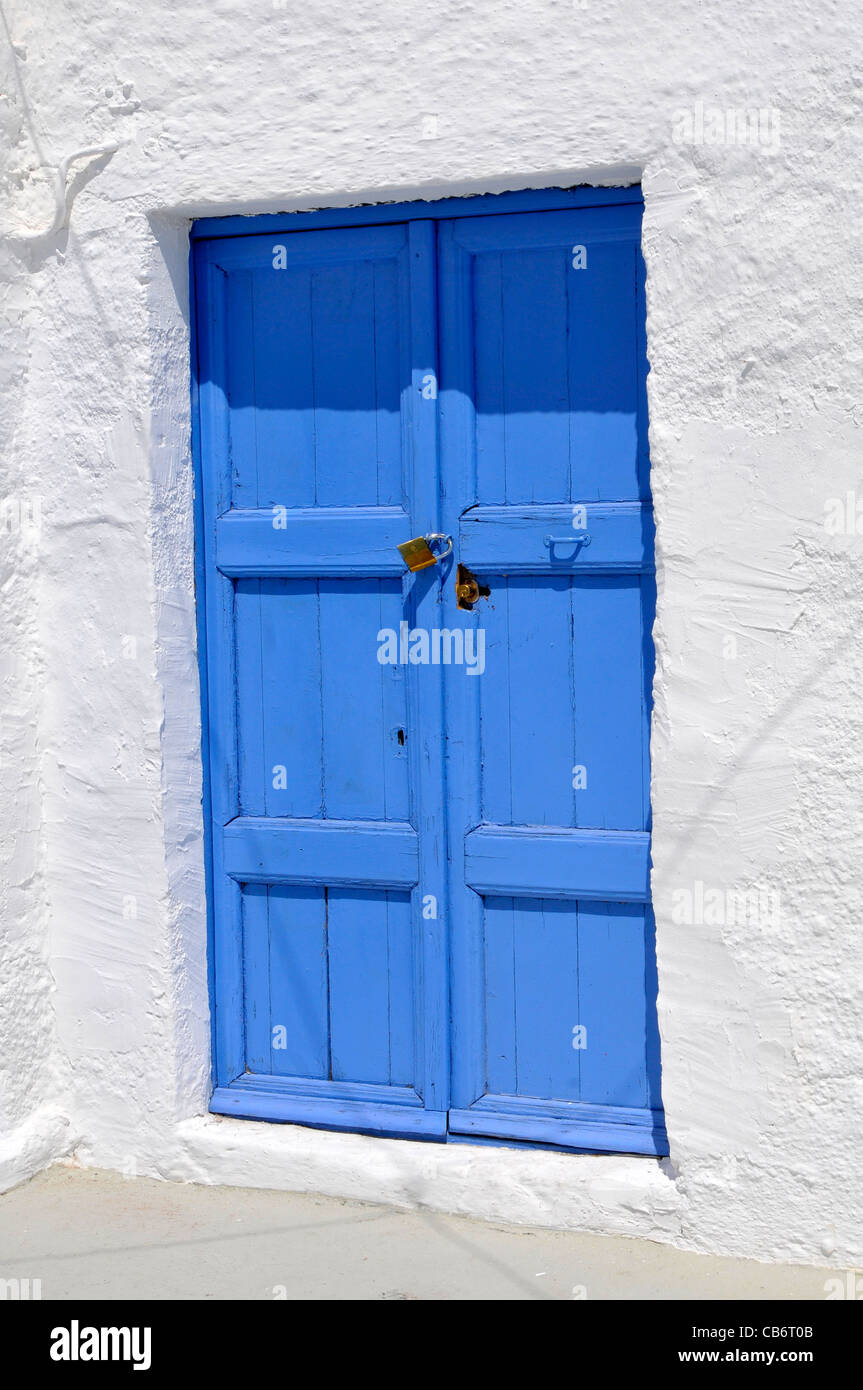 Whitewash building with blue Oia Santorini Greece Island Mediterranean ...