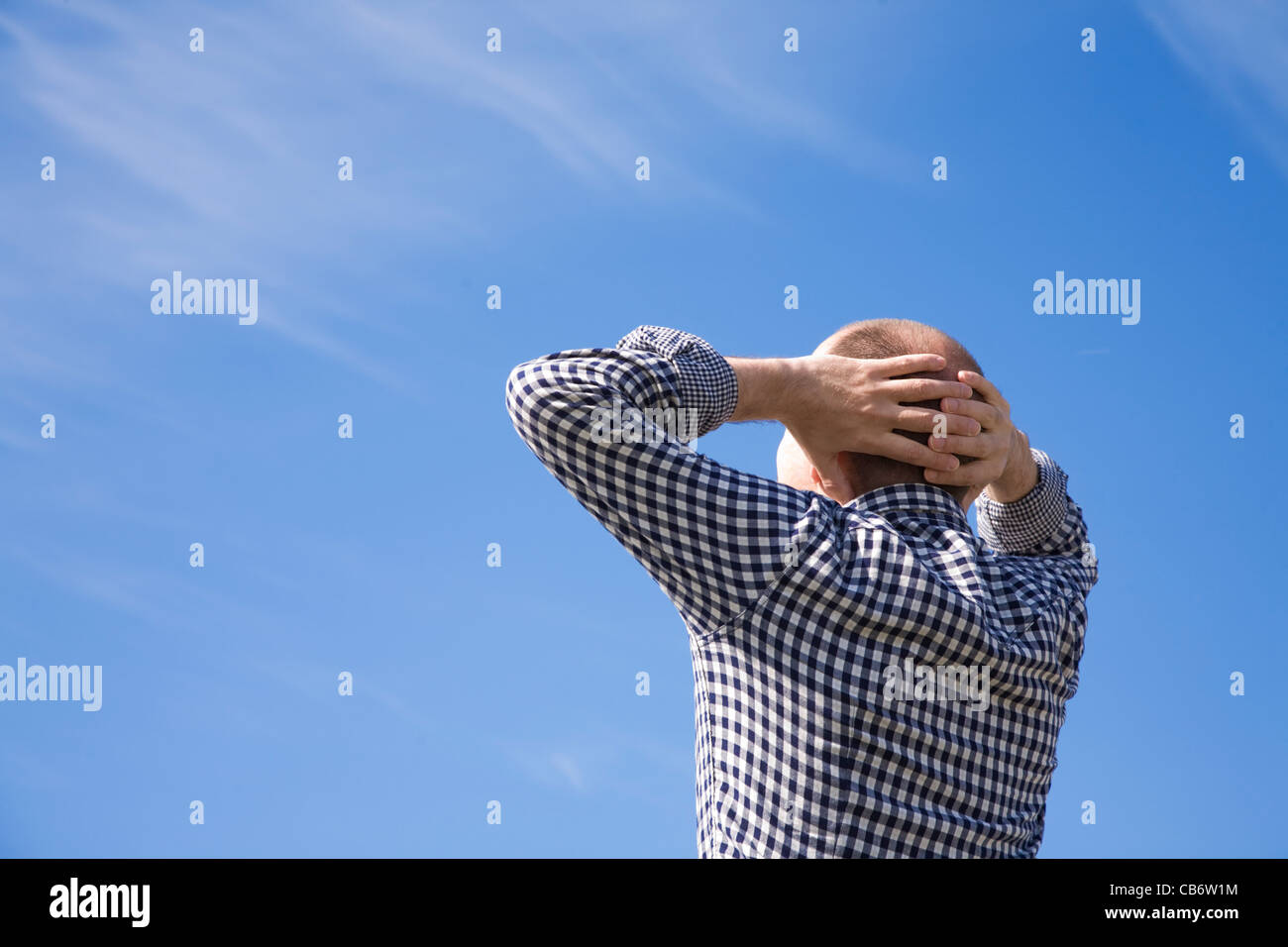 Lookout man hi-res stock photography and images - Alamy