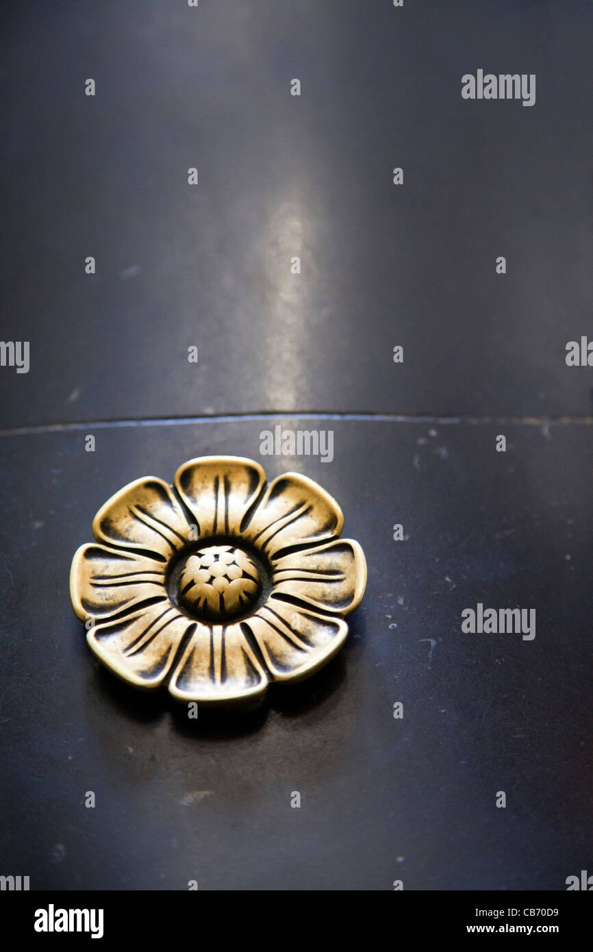 Gold rosettes hi-res stock photography and images - Alamy