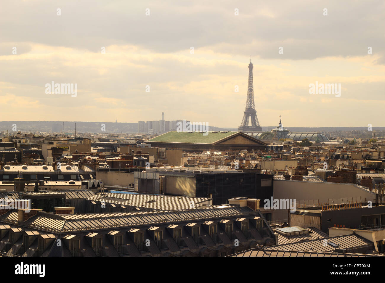 Birds eye view of paris hi-res stock photography and images - Alamy