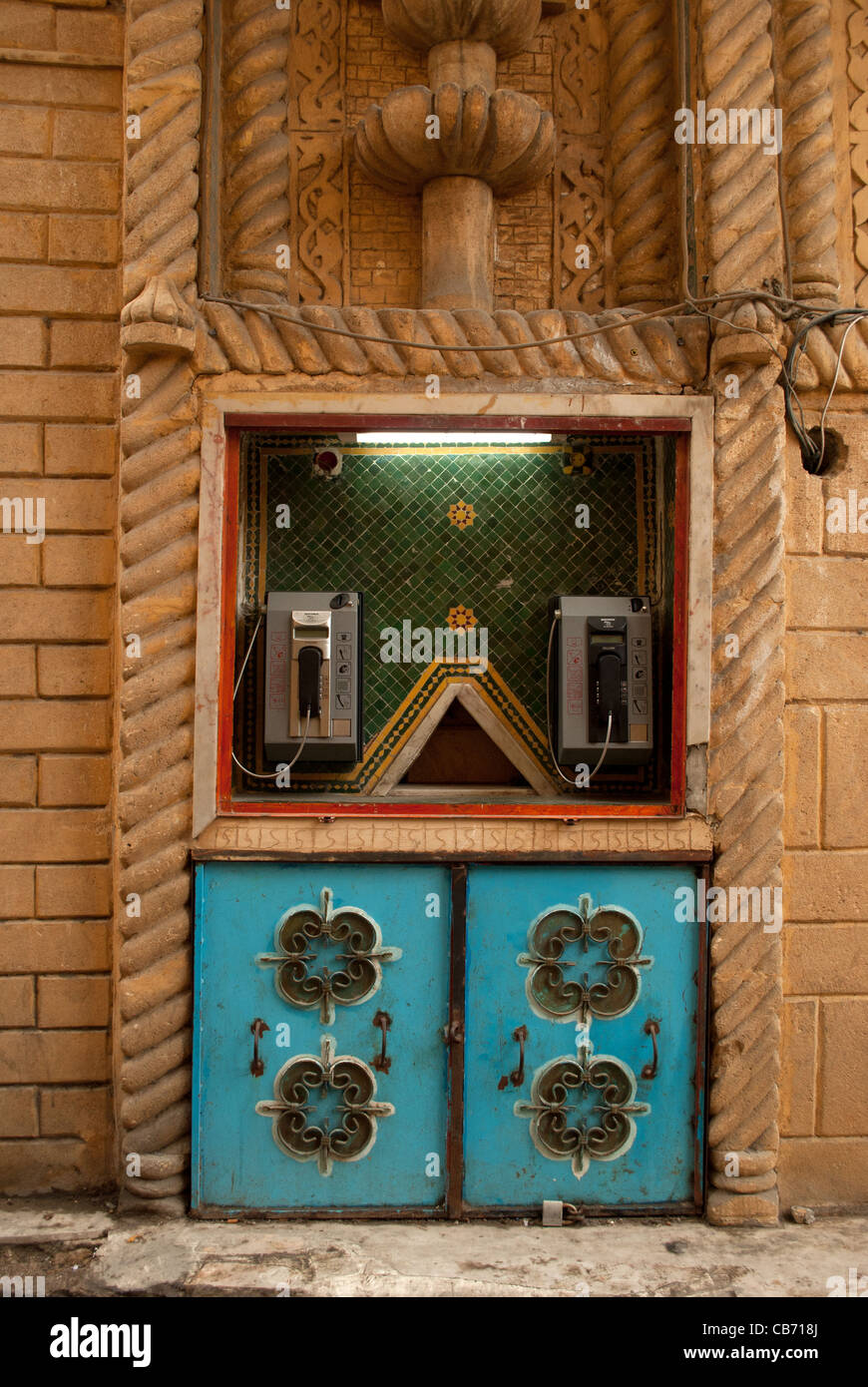 Public tradition hi-res stock photography and images - Alamy