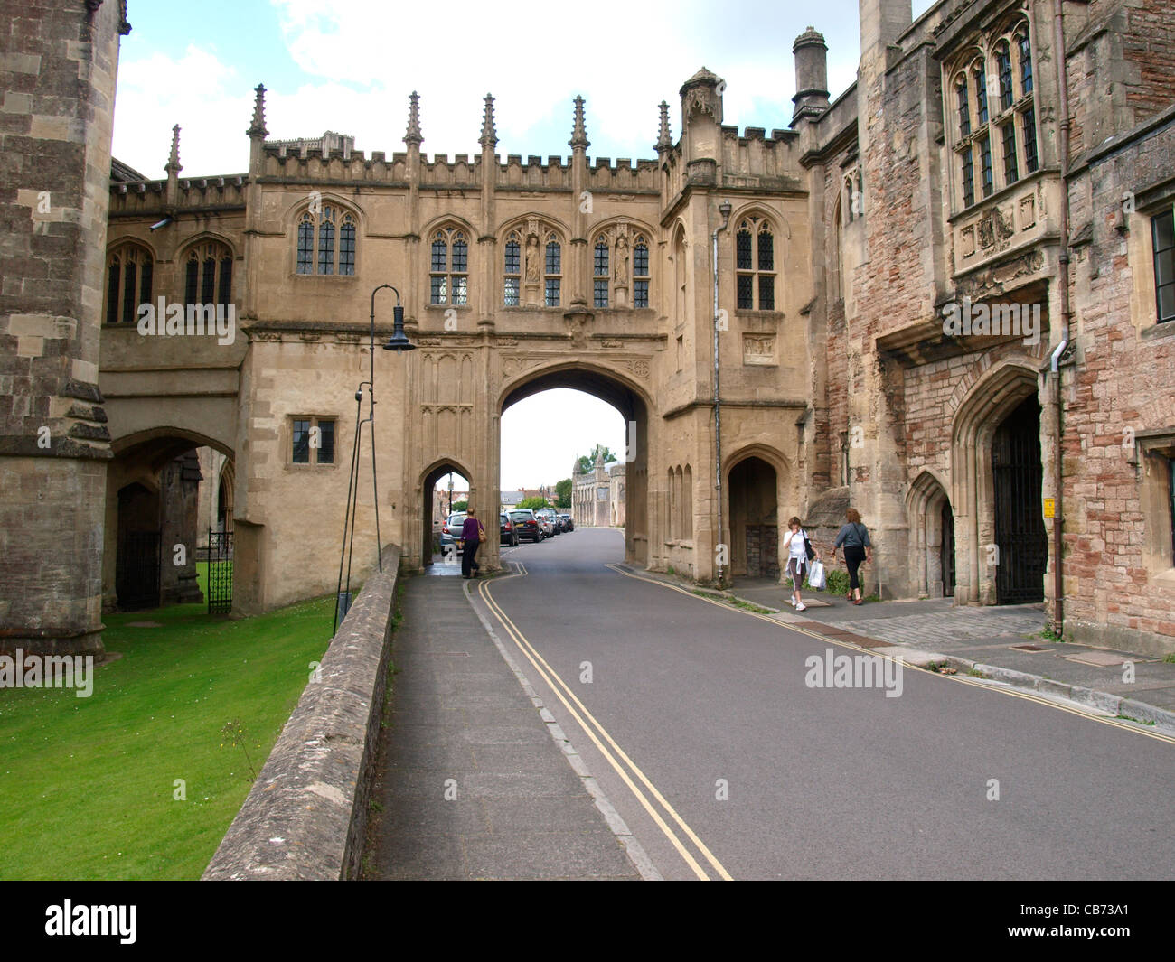 Entrance of cathedral hi-res stock photography and images - Alamy