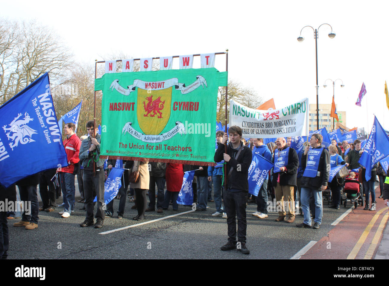 NASUWT trade union members on strike Stock Photo - Alamy