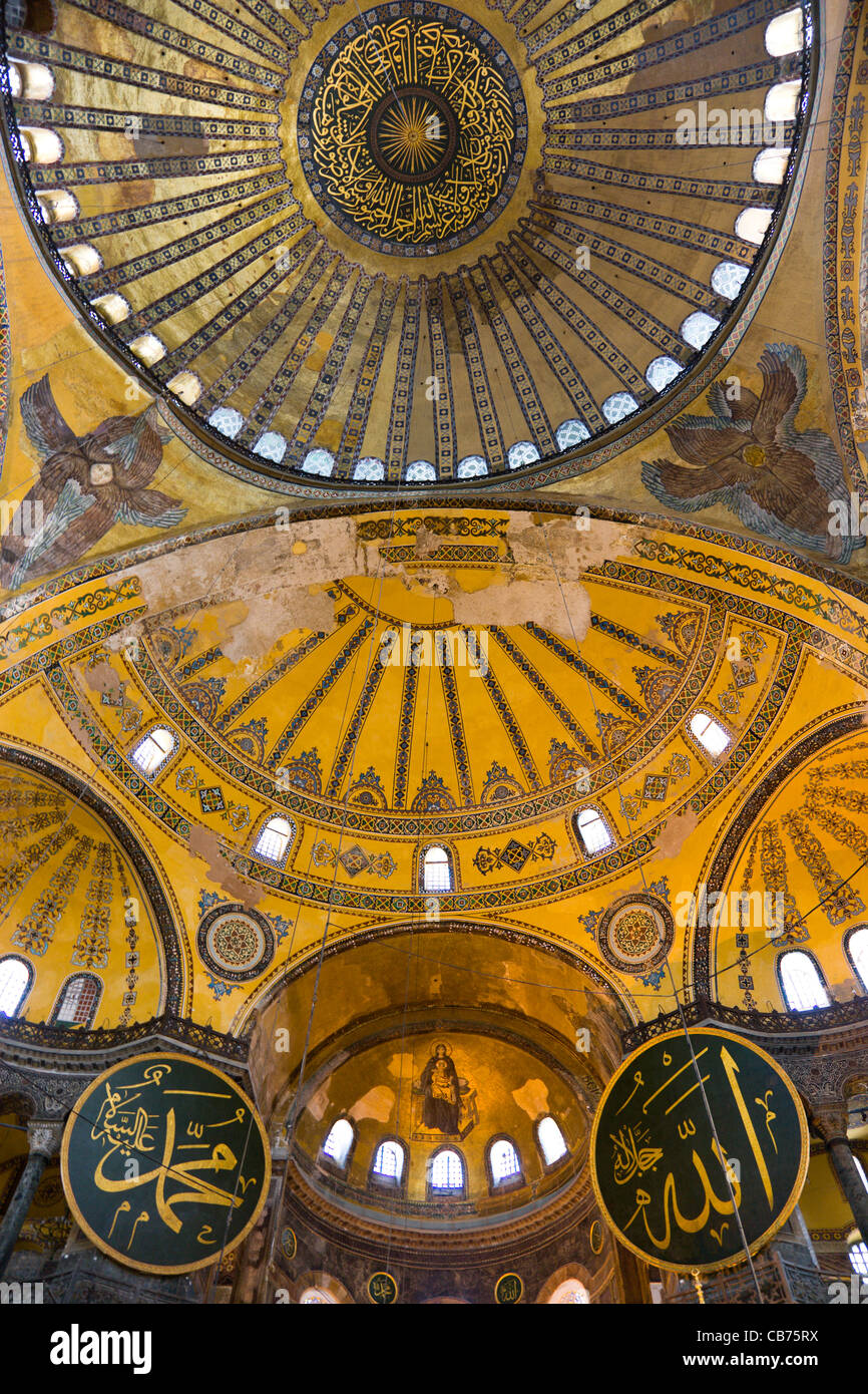 Turkey, Istanbul, Sultanahmet, Haghia Sophia Christian murals and ...