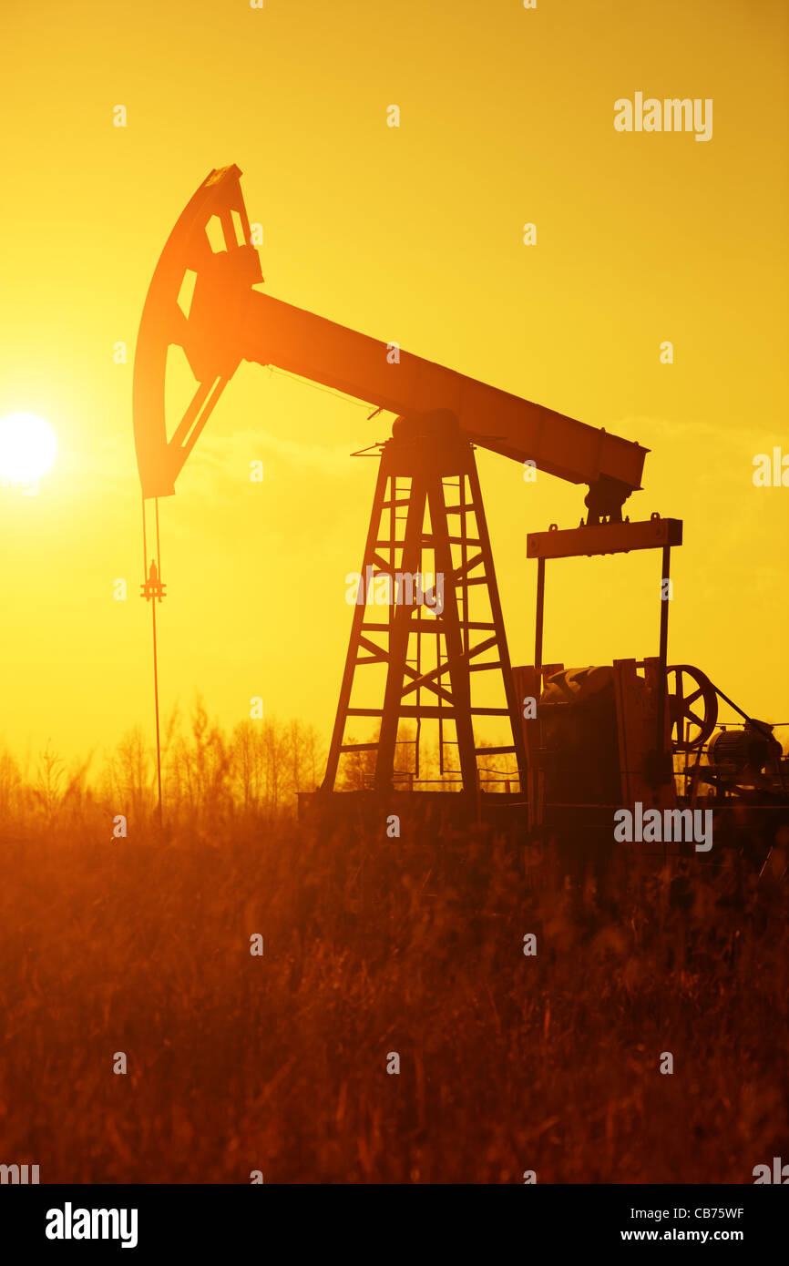 Nearest pump hi-res stock photography and images - Alamy