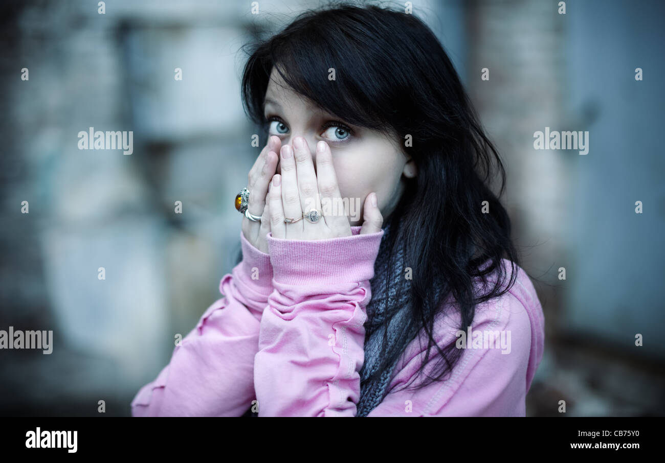 Expressing fear hi-res stock photography and images - Alamy