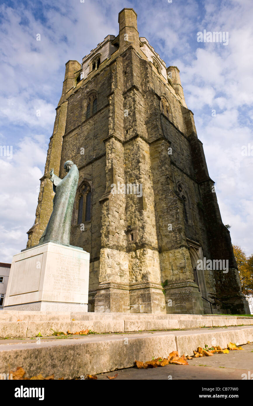Chichester cathedral hi-res stock photography and images - Alamy