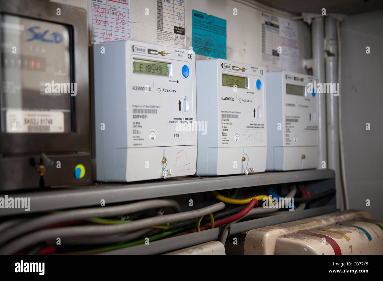 Smart meter installation hi-res stock photography and images - Alamy
