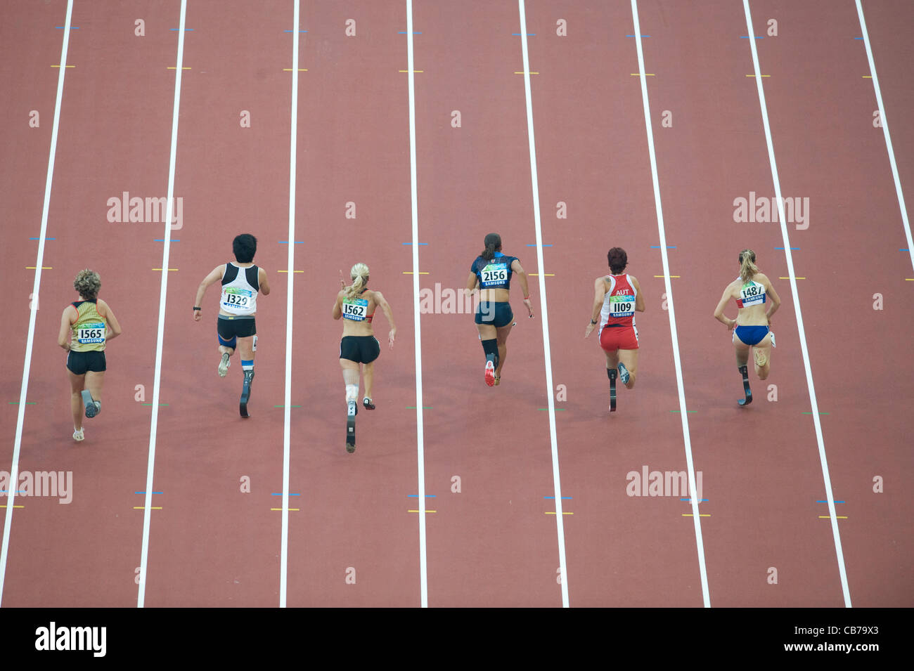 Womens t44 100m final hi-res stock photography and images - Alamy