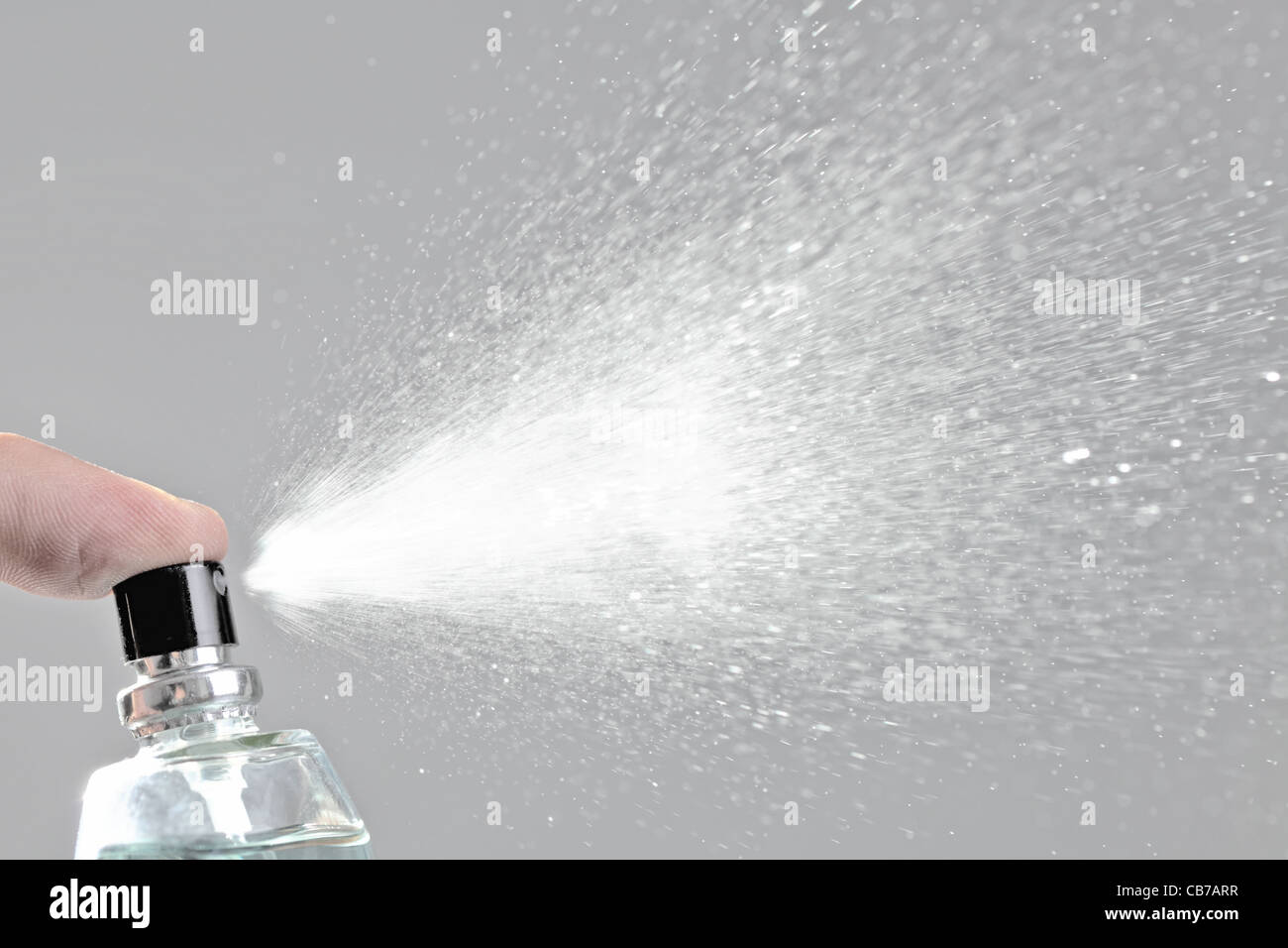 Spray mist bottle hi-res stock photography and images - Alamy