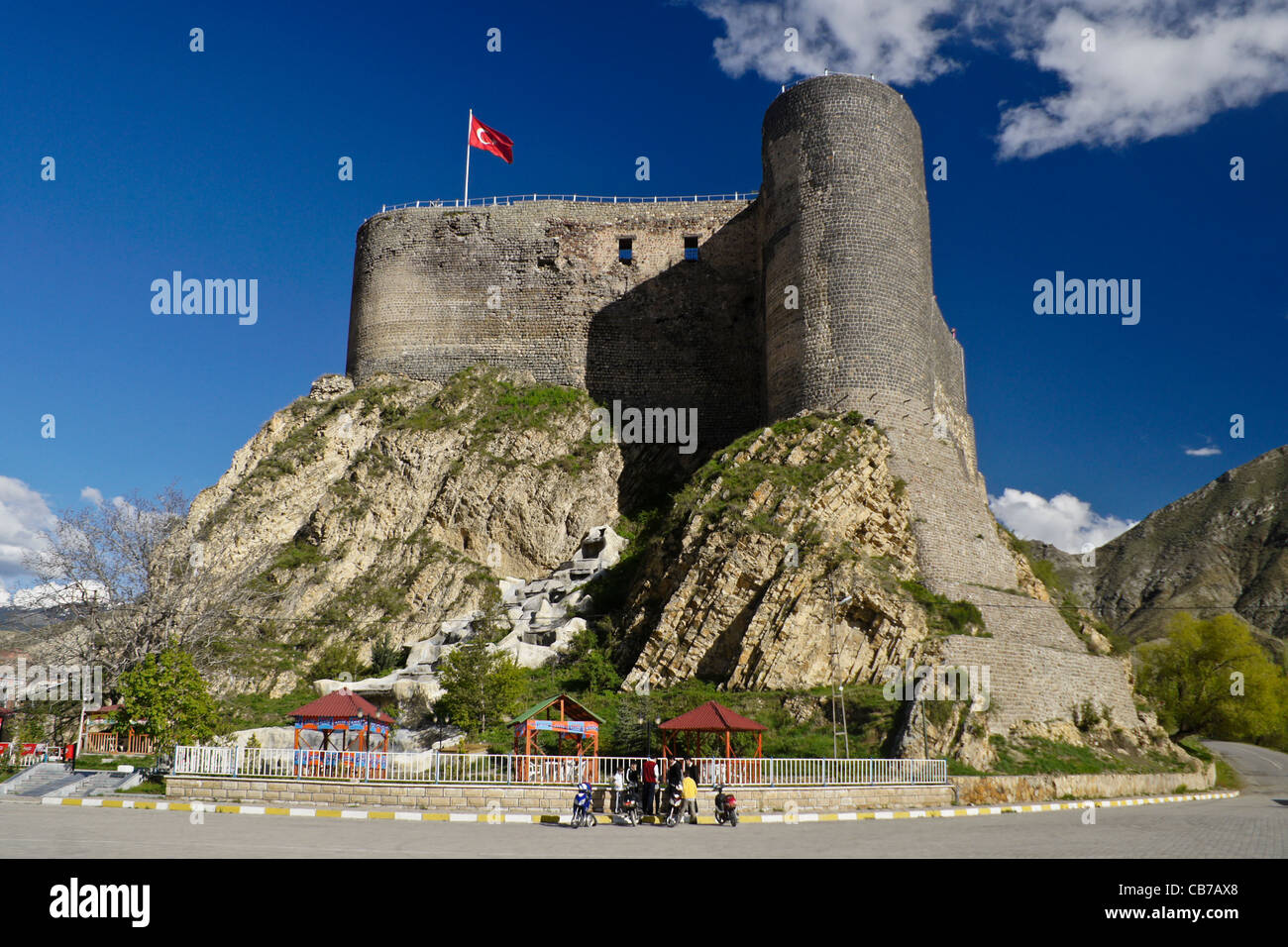 Oltu Fortress, Oltu, Eastern Anatolia, Turkey Stock Photo - Alamy