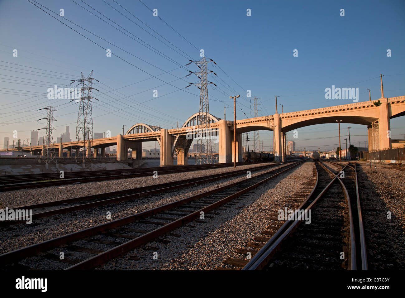 6th Street Bridge over the Los Angeles River, Downtown Los Angeles ...