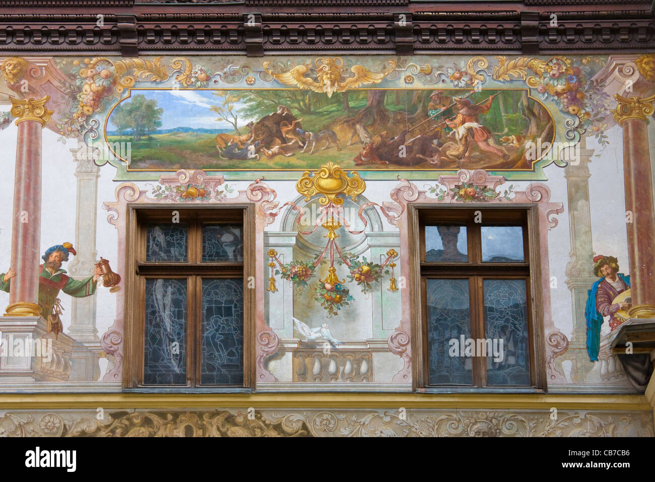 Castle wall window hi-res stock photography and images - Alamy