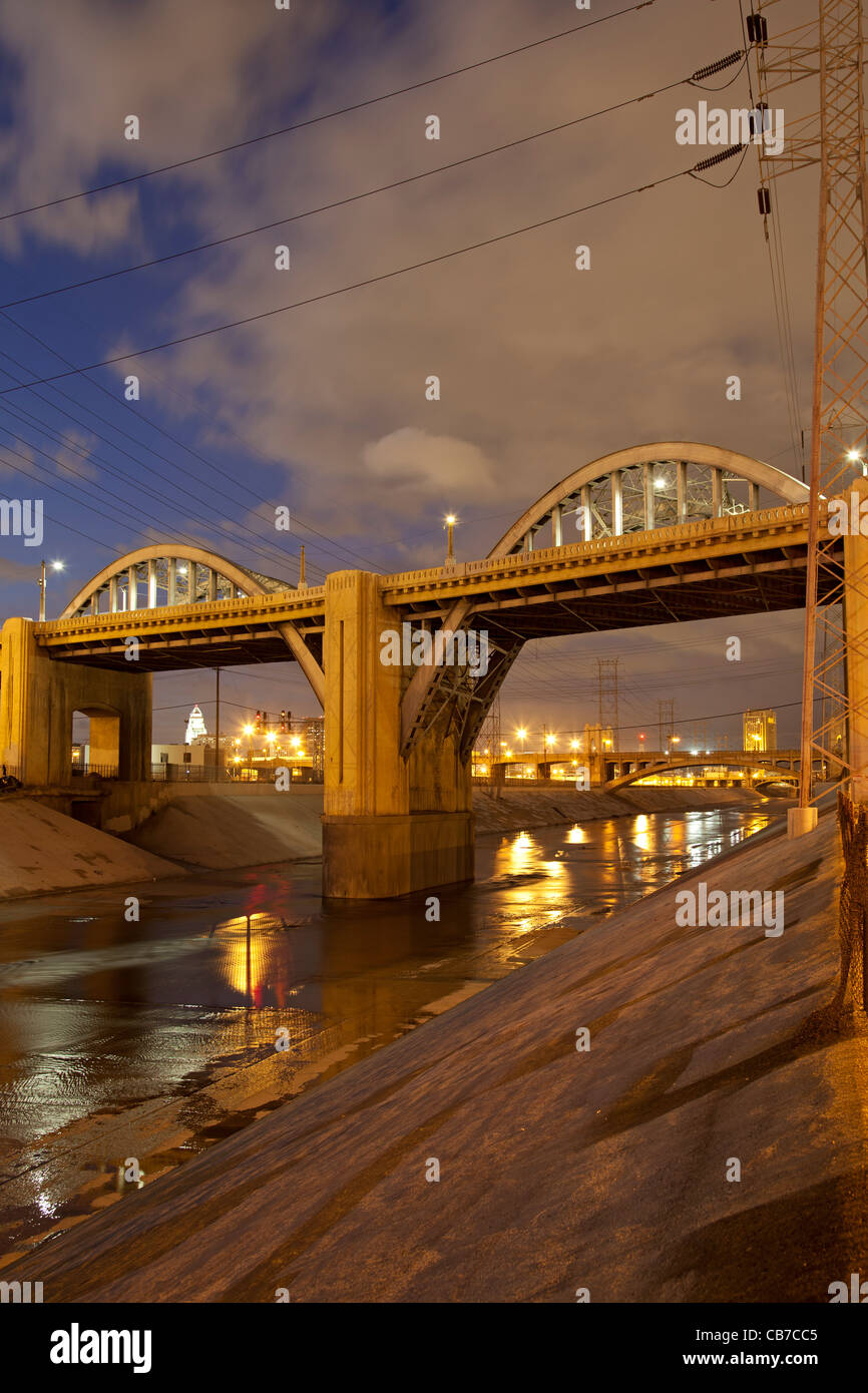 6th Street Bridge over the Los Angeles River, Downtown Los Angeles ...