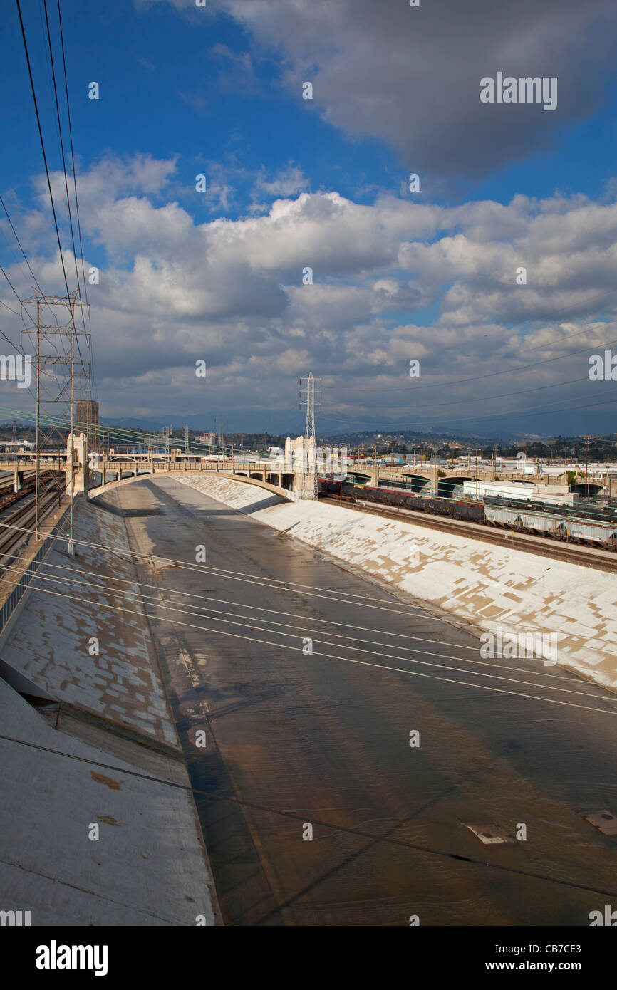 4th Street Bridge over the Los Angeles River, Downtown Los Angeles ...