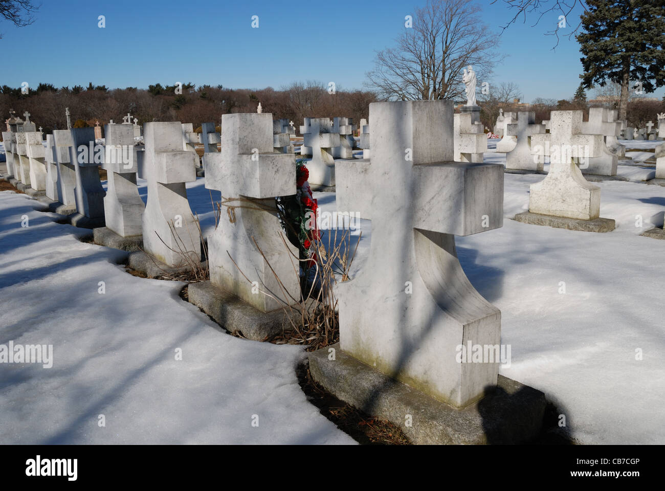 Grave final resting place hi-res stock photography and images - Alamy