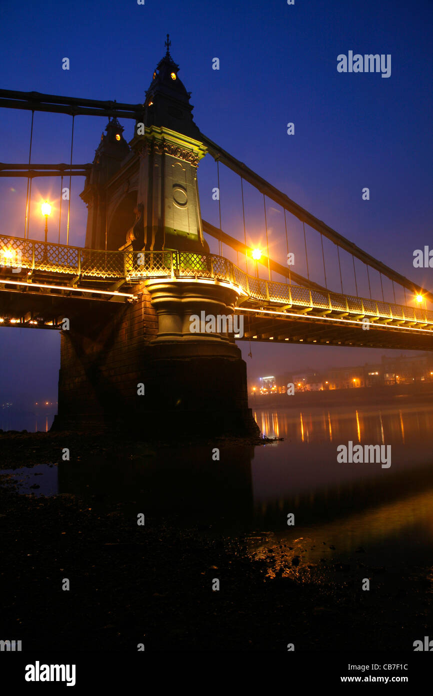 Misty dusk on the River Thames at Hammersmith Bridge, Hammersmith ...