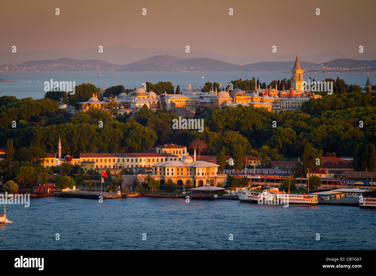 Topkapi palace hi-res stock photography and images - Alamy