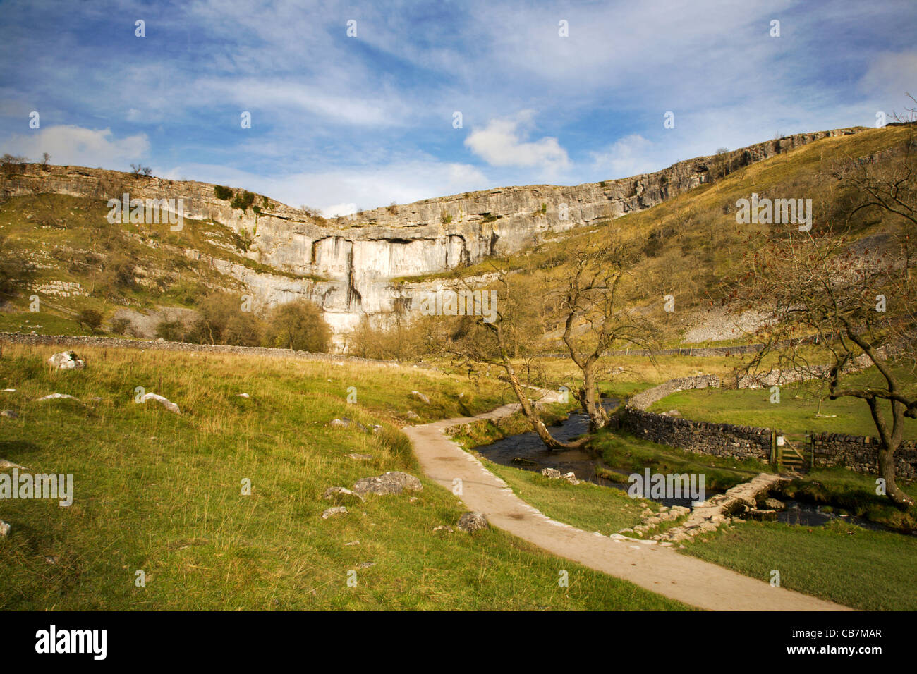 Malham Cove Malham Yorkshire Dales England Stock Photo - Alamy