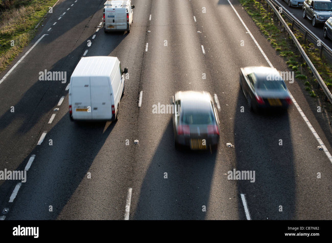 Busy trunk road hi-res stock photography and images - Alamy