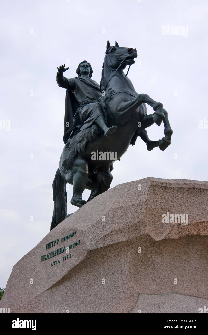 Statue of Tsar Nicholas I in Saint Isaac's Square, Saint Petersburg ...