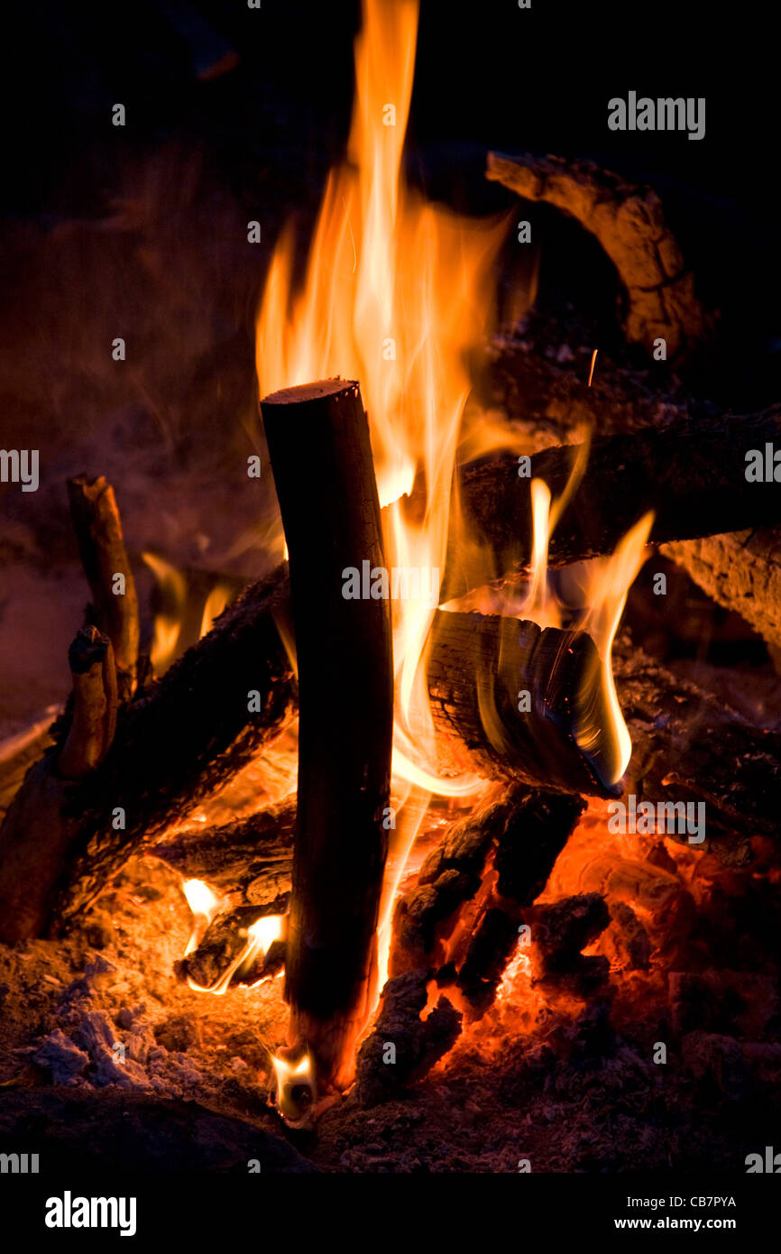 Fire peaceful campfire glow flames hi-res stock photography and images ...