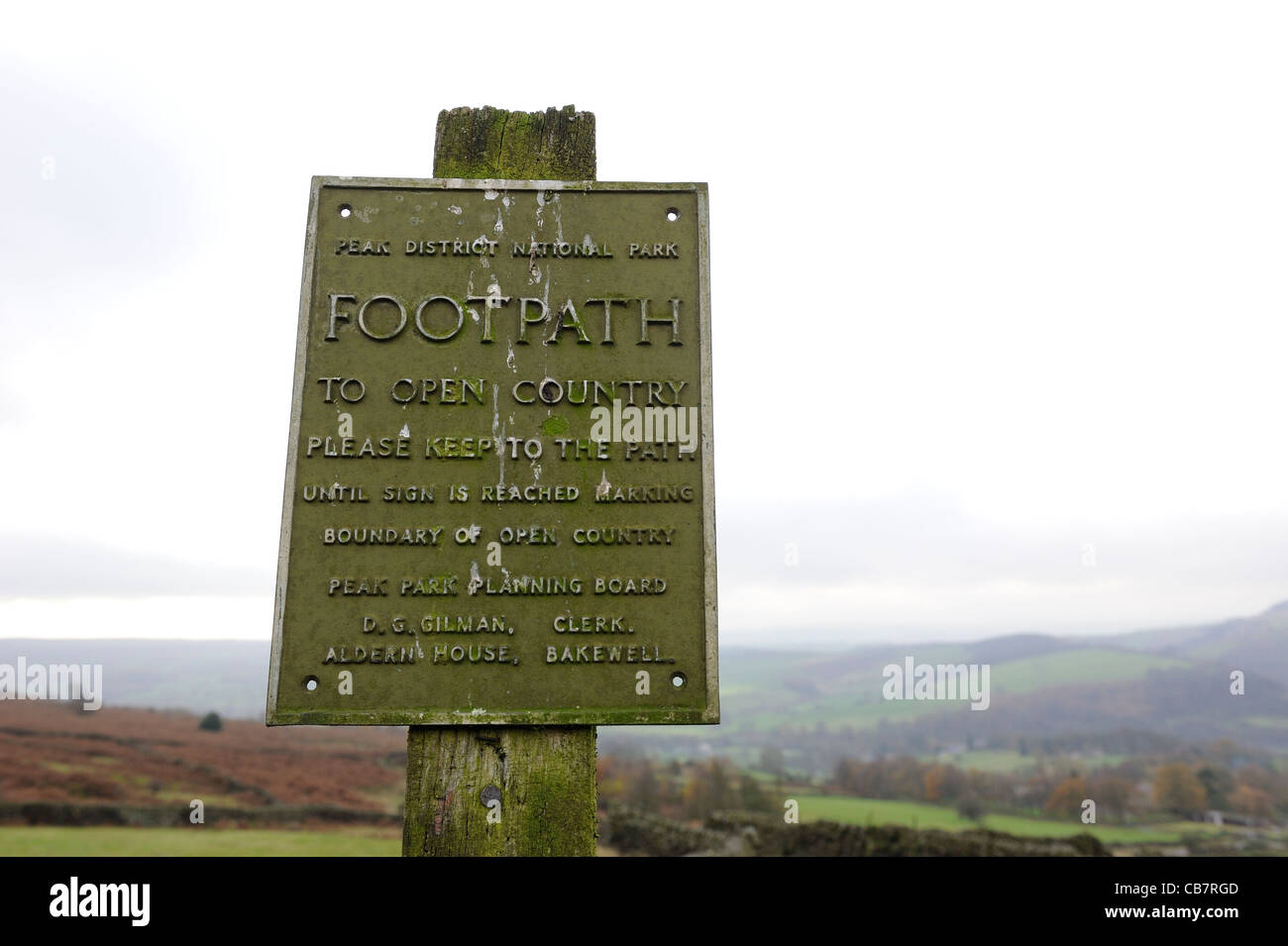 footpath to open country sign curbar derbyshire england uk Stock Photo ...