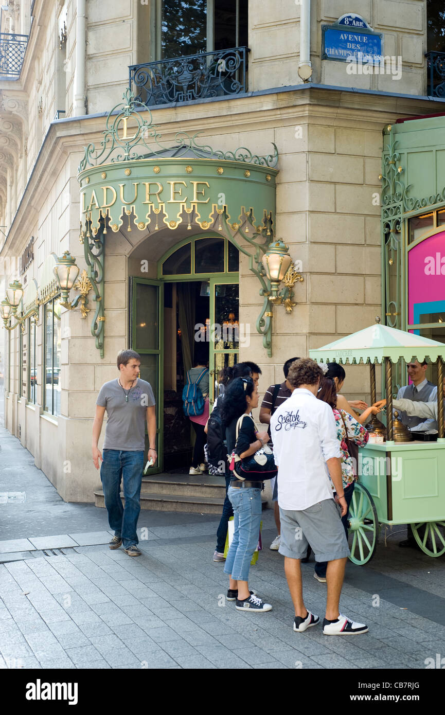 Paris, France - Laduree shop Stock Photo - Alamy