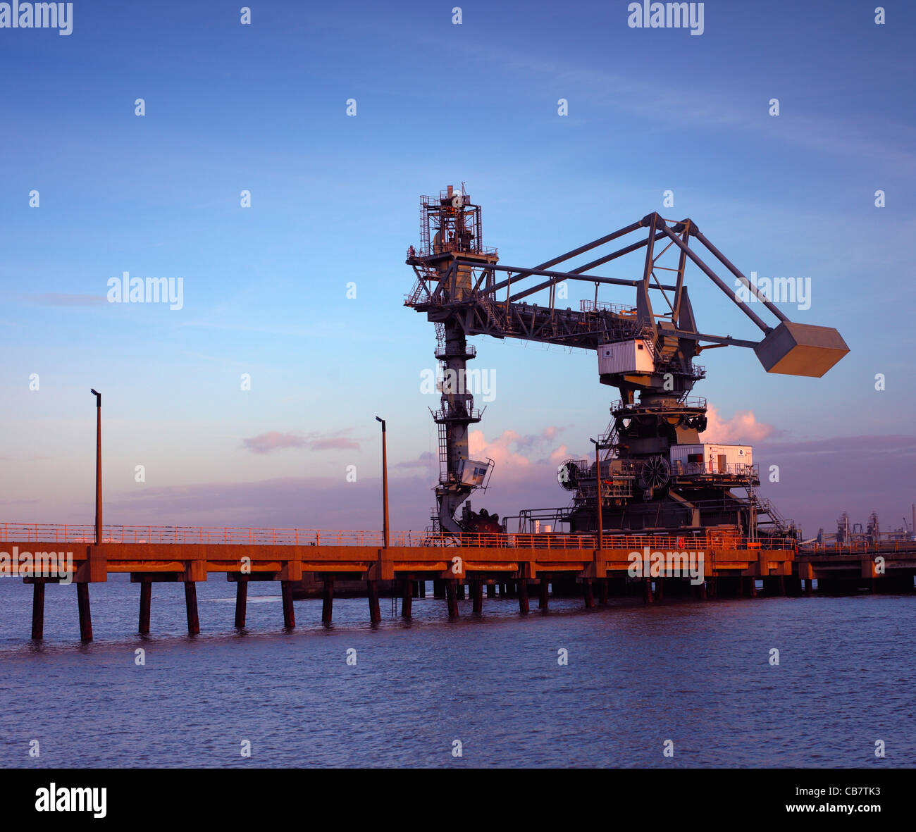 Bucket wheel machinery for unloading aggregates from ships, West ...