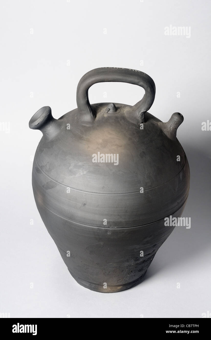 Botijo hi-res stock photography and images - Alamy