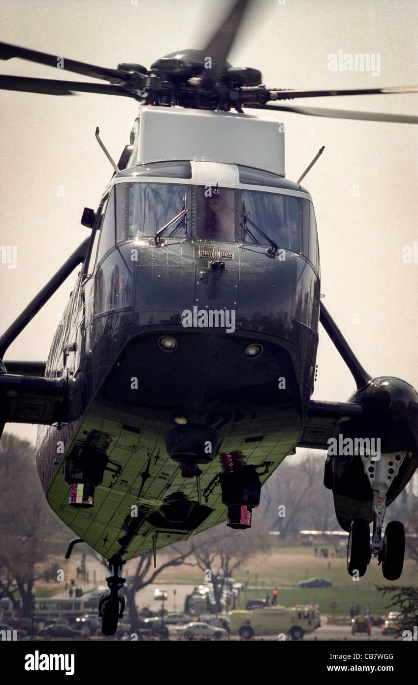 The presidential helicopter Marine One departs from the South Lawn of ...