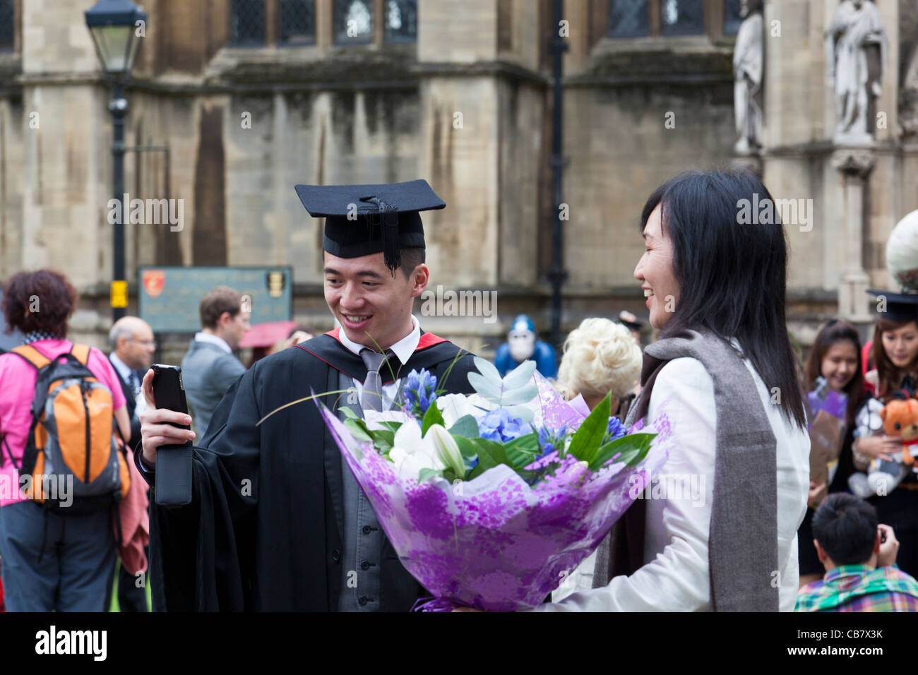 University of bristol graduation hi-res stock photography and images ...