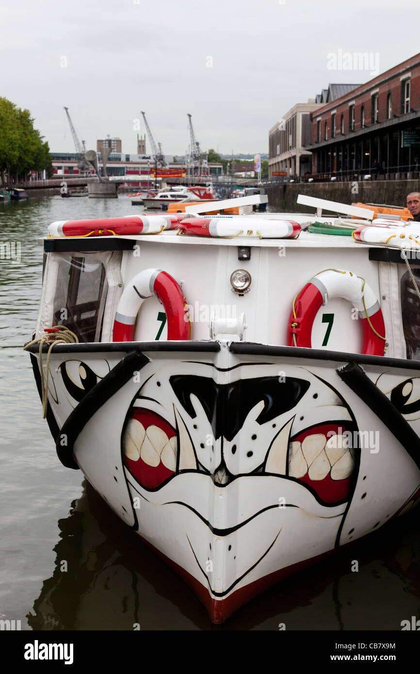 Bulldog face hi-res stock photography and images - Alamy